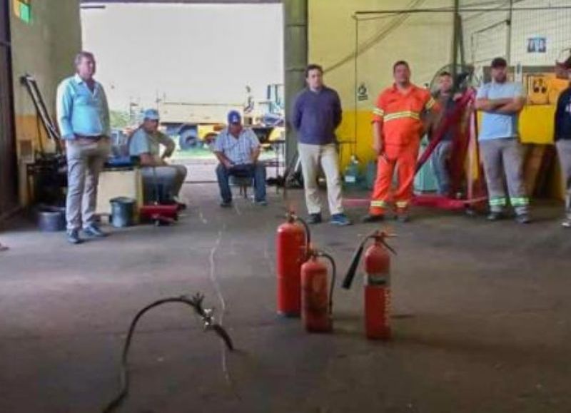 Se realizó un curso de prevención de incendios y evacuación para ...